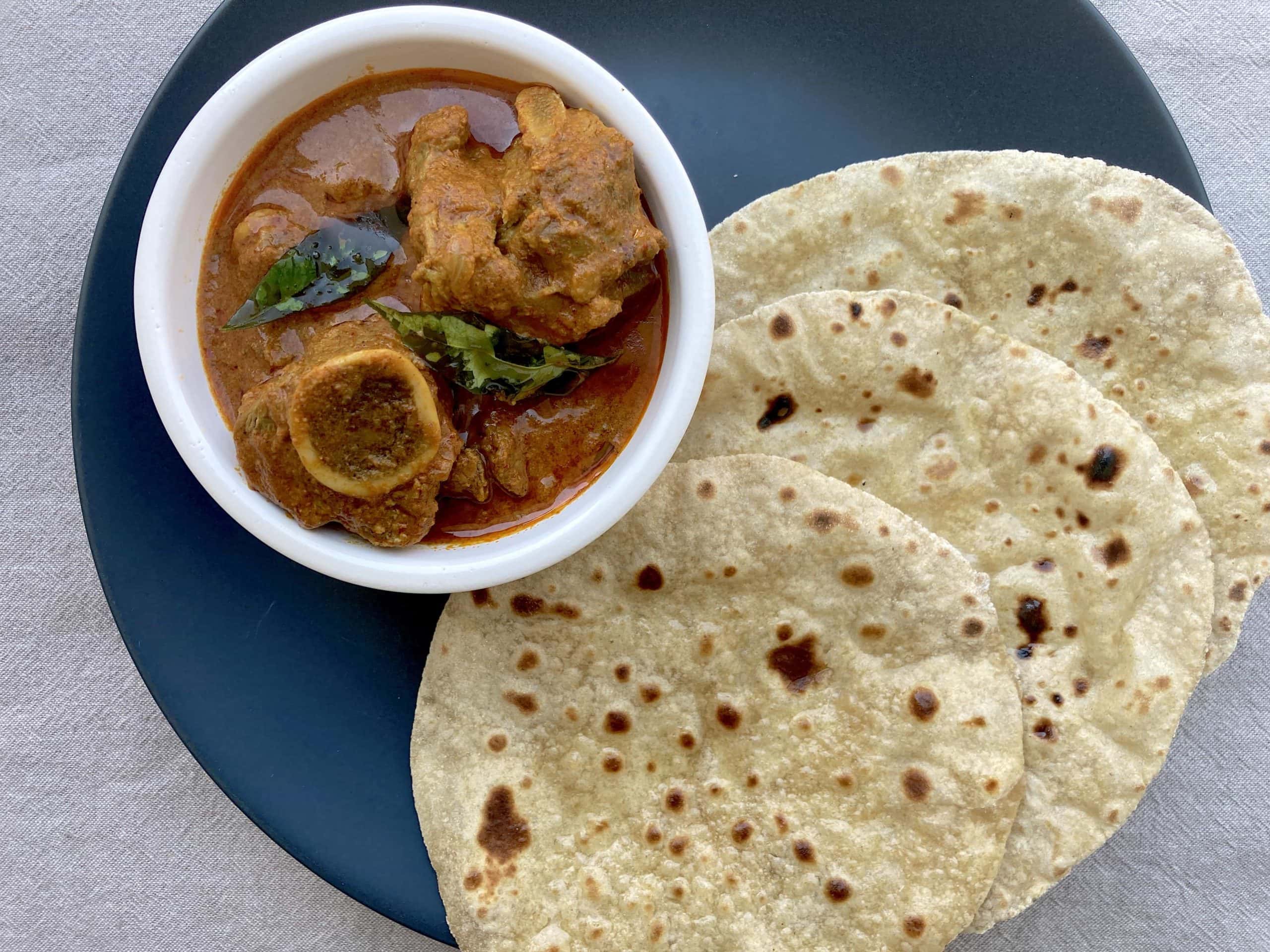 Parsi Gosht ma Kari - Maunika Gowardhan